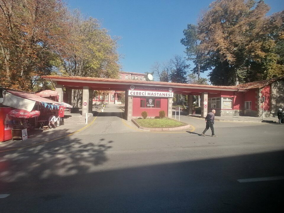 Acil yardım hizmeti Ankara Üniversitesi Tıp Fakültesi Çocuk Acil, Ankara, foto
