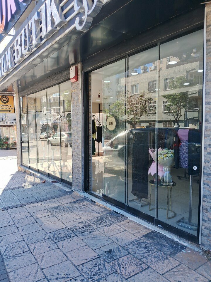 Giyim mağazası Tutkum Butik, Adana, foto