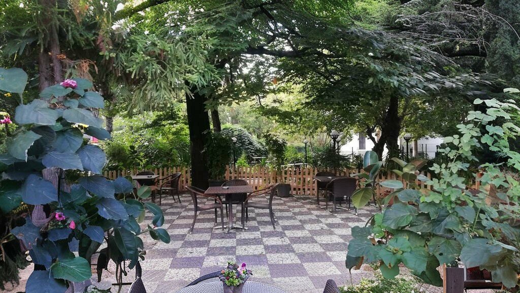 Restoran Ali Fuat Cebesoy Parkı Restaurant, Geyve, foto