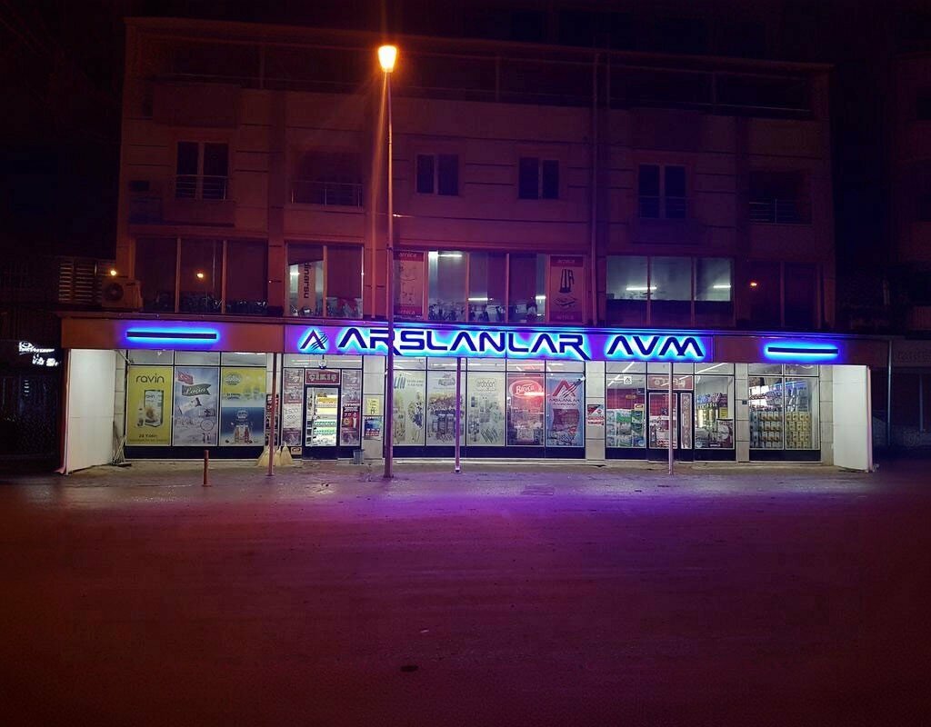 Süpermarket Arslanlar Avm, Alpu, foto