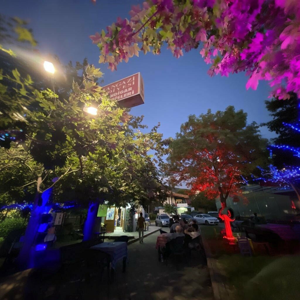 Çok amaçlı spor tesisleri Hüdavendigar Spor Tesisleri, Bursa, foto