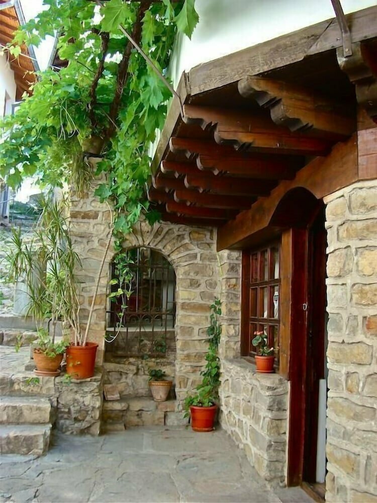 Otel Family hotel Slavianska dusha, Tırnova (Veliko‑Tırnovo), foto