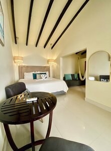 Vista Las Olas Surf Resort (San Miguel), otel  San Migel'den