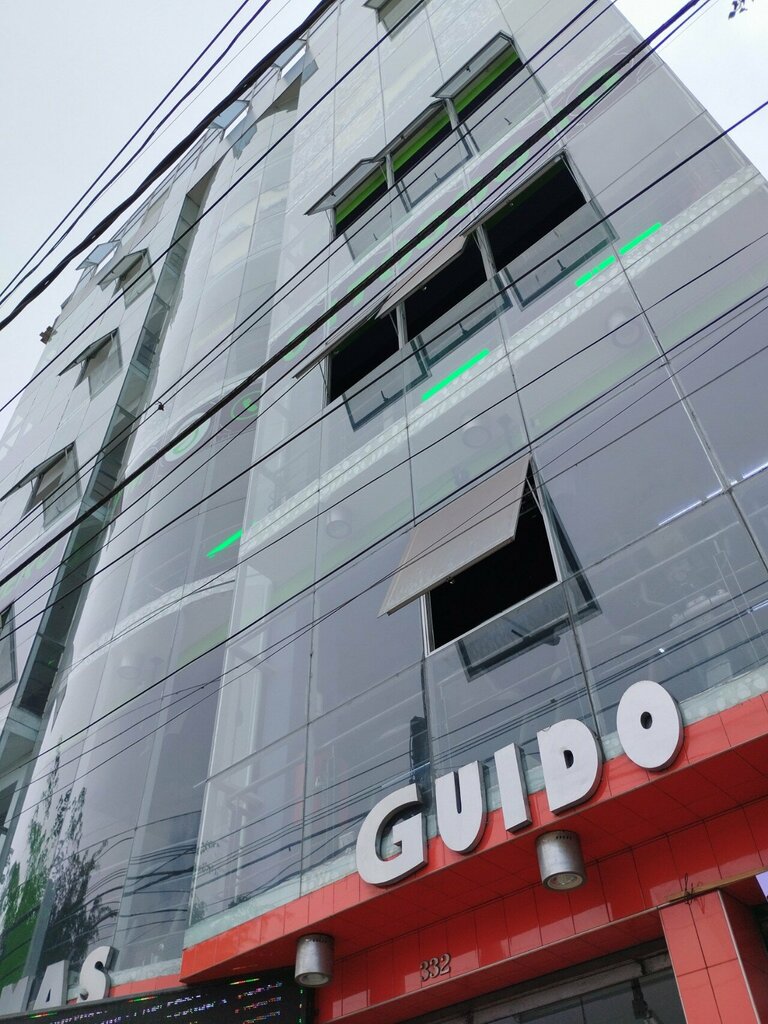 Alışveriş merkezleri Tomas Guido Shopping Center, Lima, foto