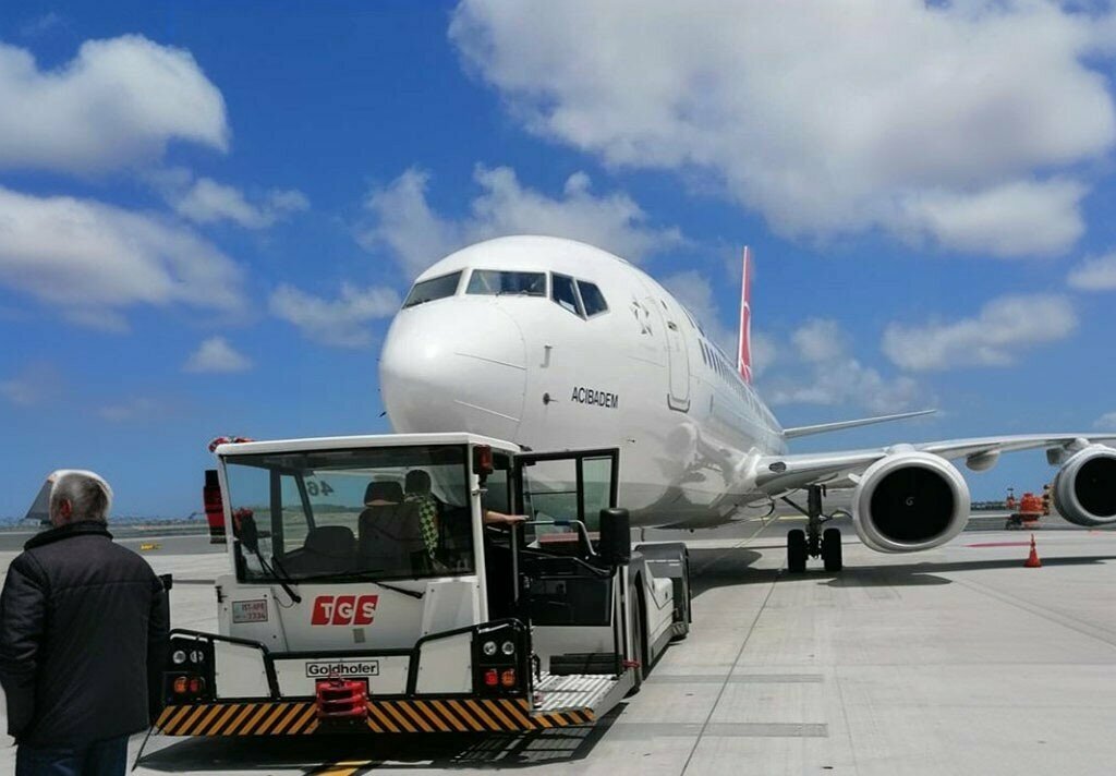 Yönetim ofisi İstanbul Havalimanı Tgs binası, Arnavutköy, foto