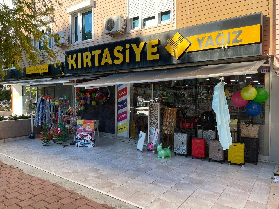 Kırtasiyeler Yağız Kırtasiye, Antalya, foto
