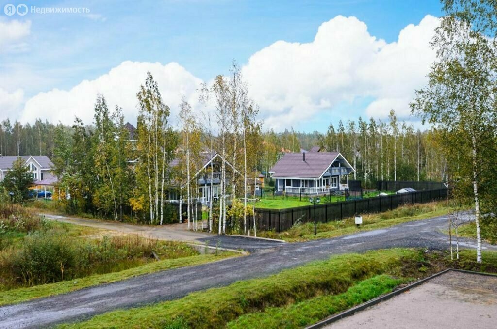 Yazlık yerleşim Коркинское, Saint‑Petersburg ve Leningradskaya oblastı, foto