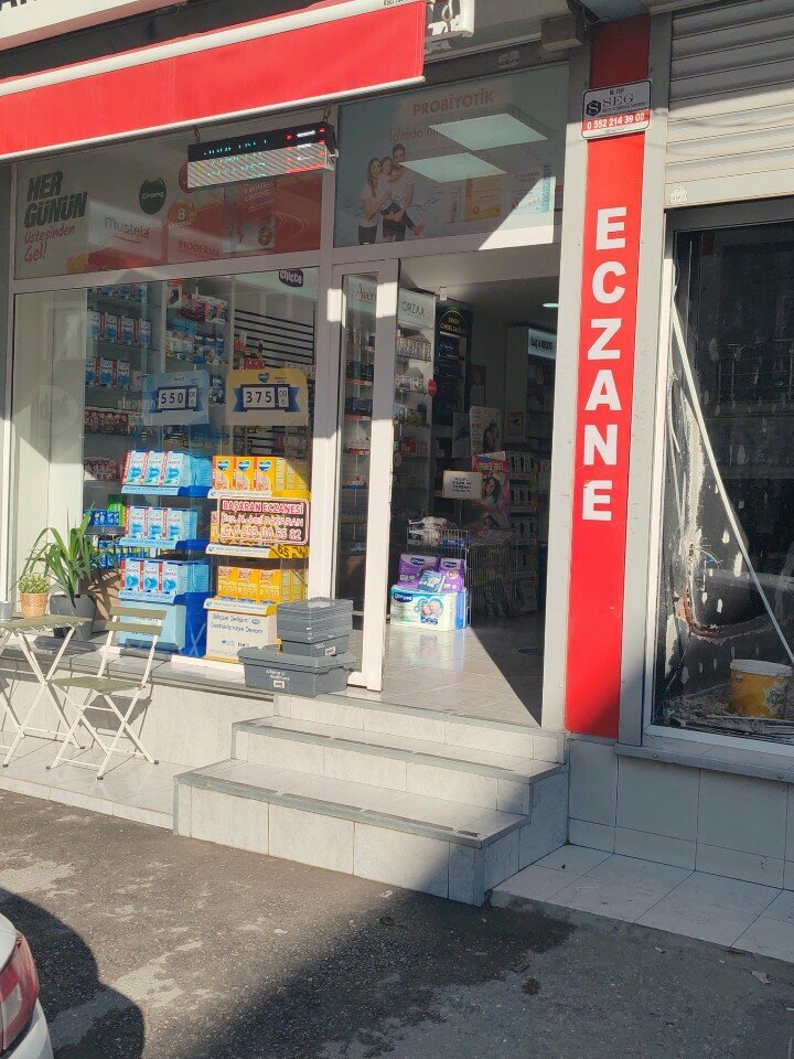 Eczaneler Başaran Eczanesi, İzmir, foto