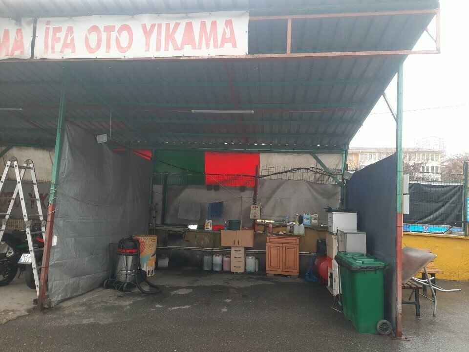 Oto yıkama İFA Oto Yıkama, İstanbul, foto
