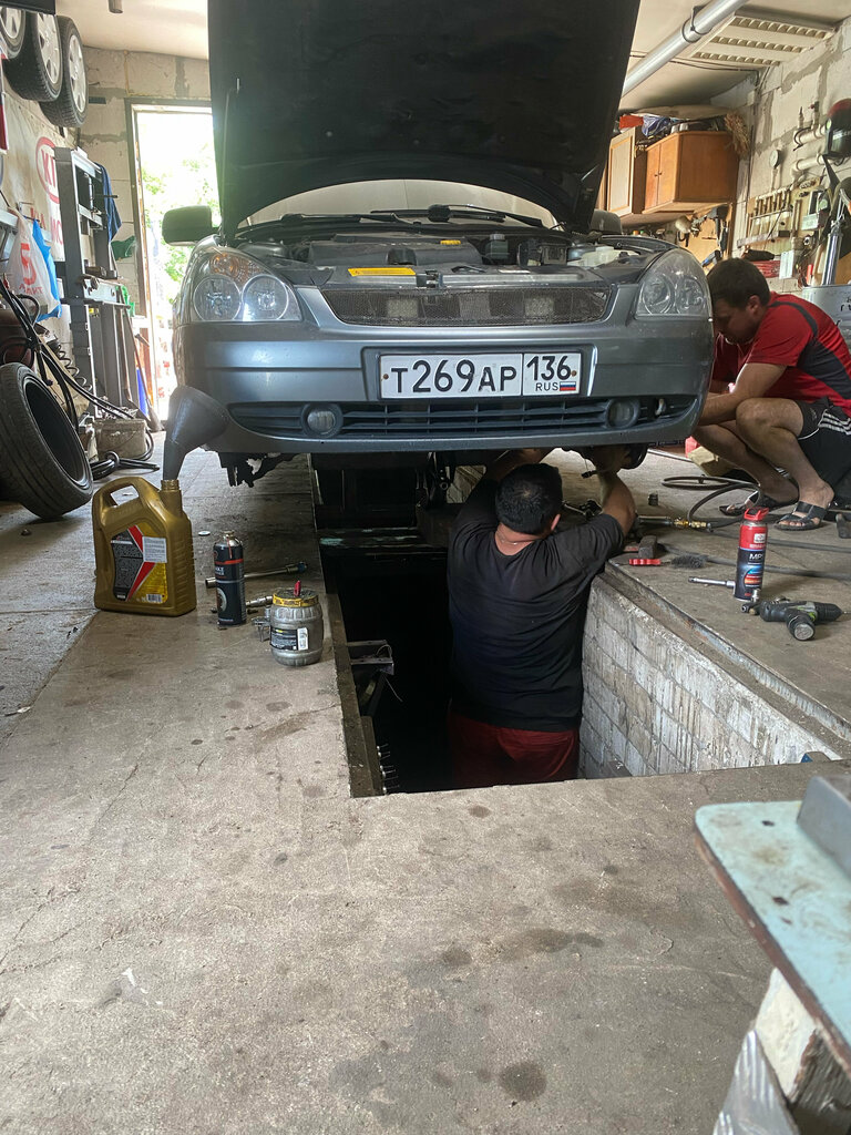 Otomobil servisi Автосервис, Voronejskaya oblastı, foto