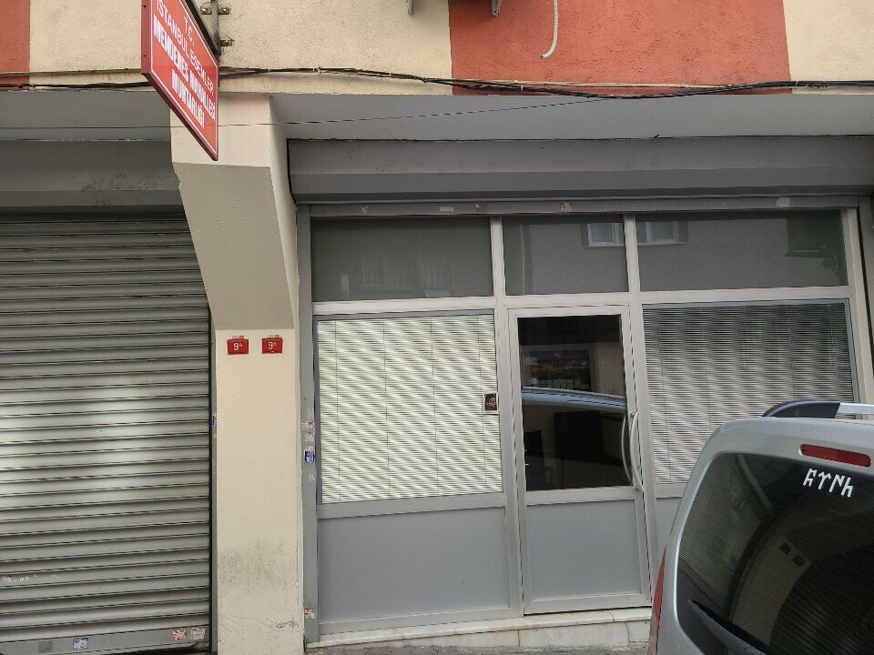 Muhtarlıklar Menderes Mahallesi Muhtarlığı, İstanbul, foto