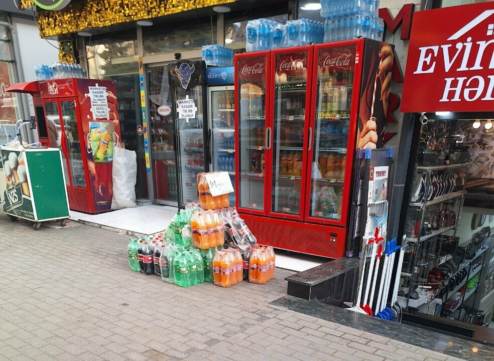Ev temizlik ürünleri Eviniz Üçün Hərşey, Bakü, foto