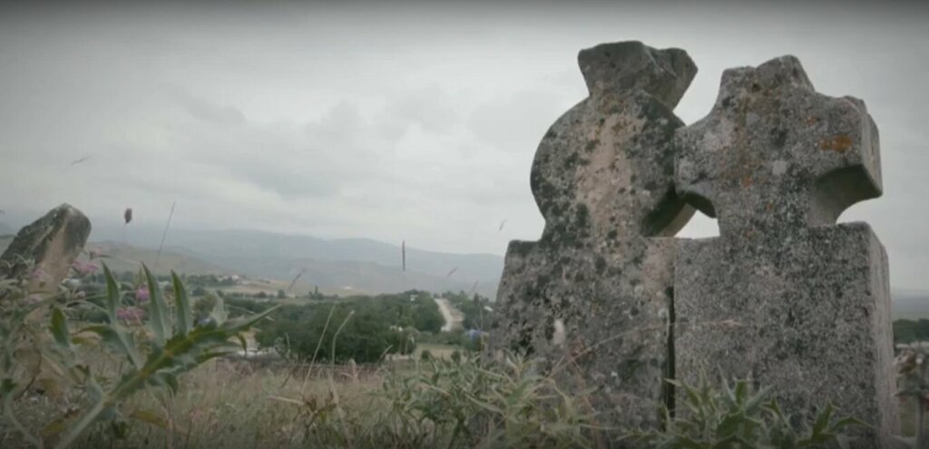 Anıt, heykel II Dünya Müharibəsi abidəsi, Şamahı Rayonu, foto