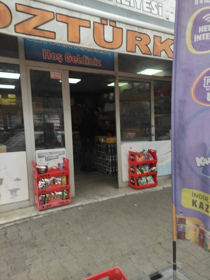 Market Öztürk bakkaliyesi, Gaziantep, foto