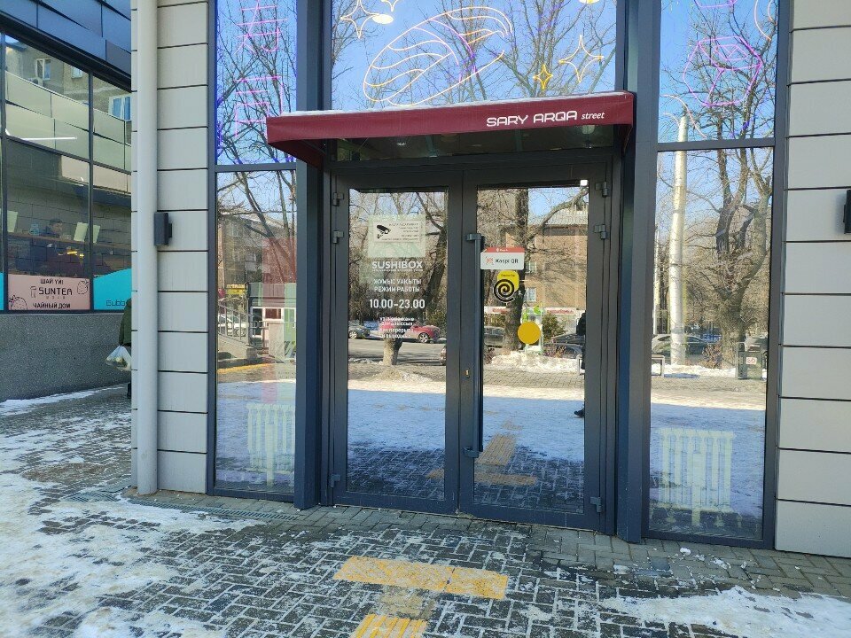 Restoran Sushibox, Almatı, foto