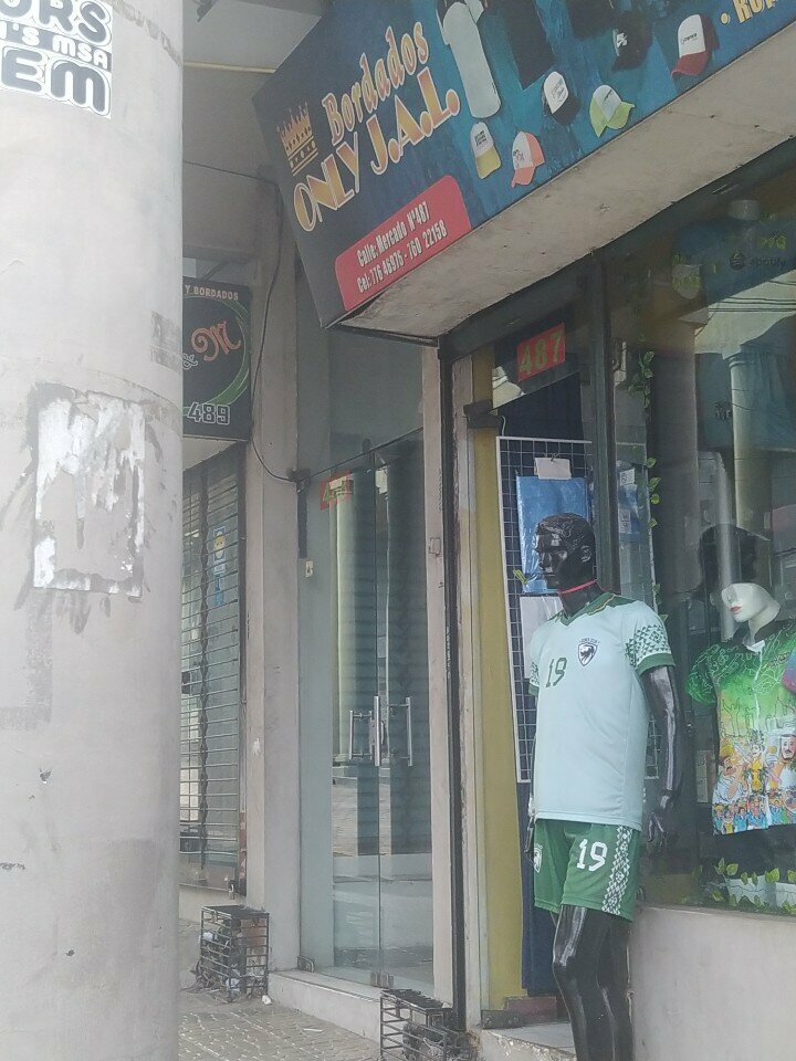 Giyim mağazası Only J. A. L, Santa‑Krus, foto