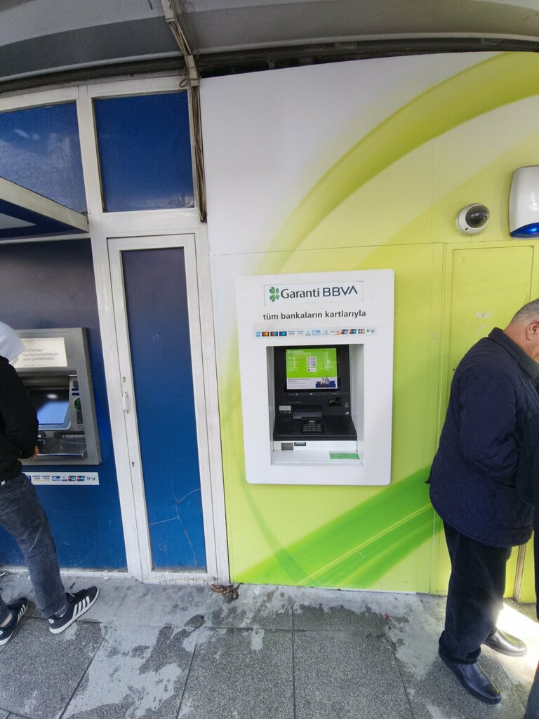 ATM'ler Garanti BBVA ATM, İstanbul, foto