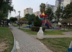 Esentepe Parkı (Adana, Çukurova, Huzurevleri Mah., 77215. Sok.), park, sokak heykeli  Adana'dan