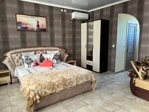 Magnoliya (улица Листовничей No:2), otel  Feodosya'dan (Kefe'den)