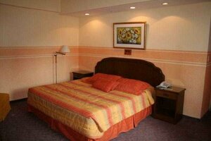 Presidente Hotel (Asuncion, Félix de Azara), otel  Asunción'dan