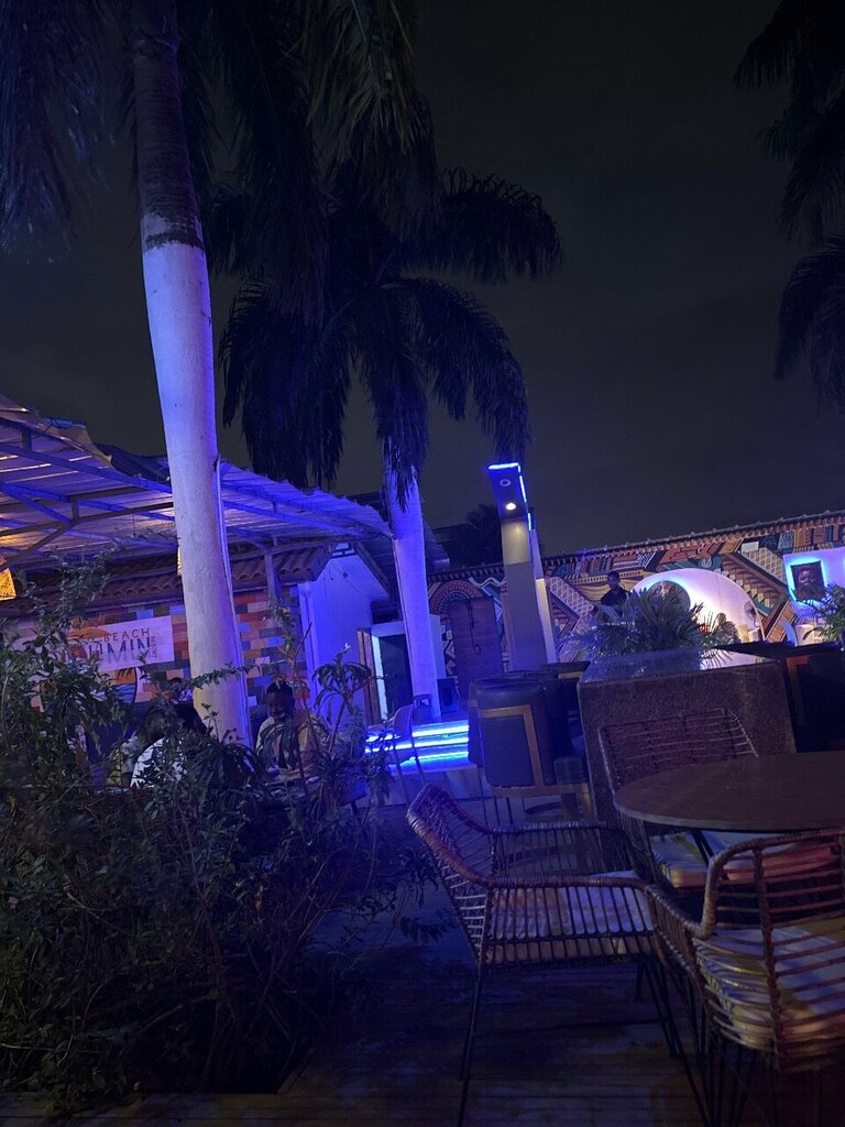 Restoran Complexe Adoumin Beach, Abican, foto