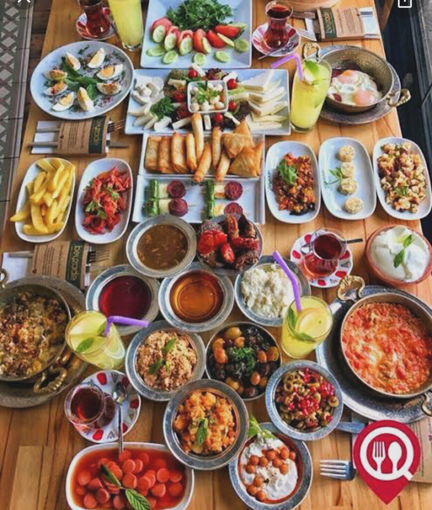 Kafe Esila Cafe Çamlica, İstanbul, foto