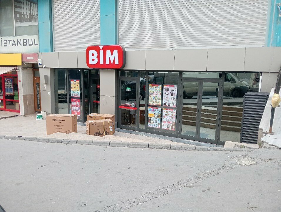 Süpermarket Bim, İstanbul, foto