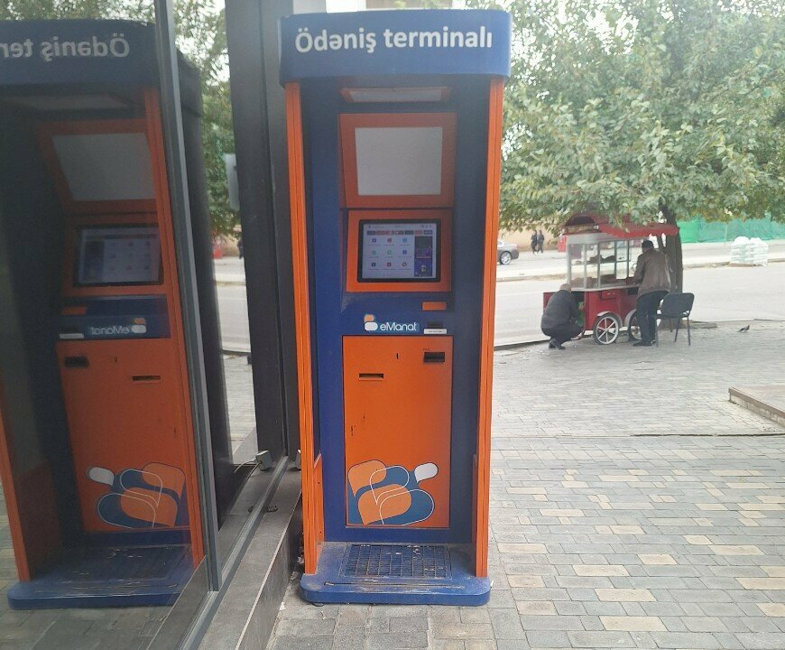 Ödeme terminali EManat, Bakü, foto