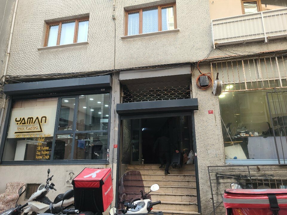 Berberler Yaman Erkek Kuaförü, İstanbul, foto