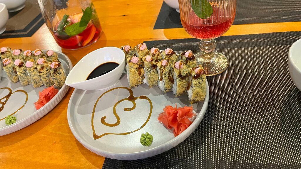 Kafe Пицца-суши, Celalabat, foto