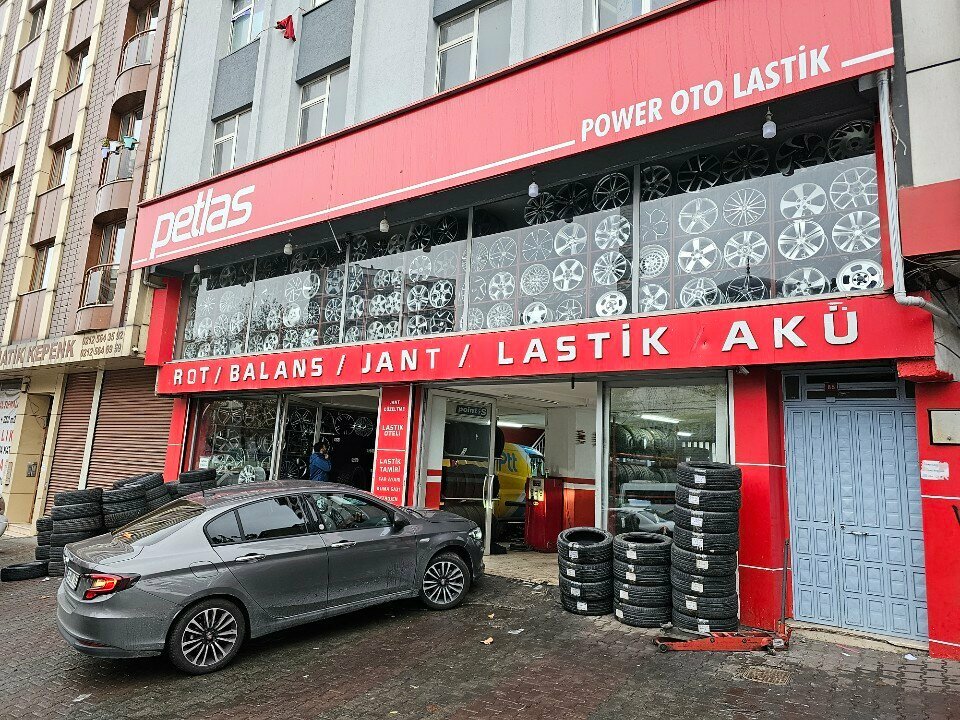 Jant ve lastikçiler Power Oto Lastik, İstanbul, foto