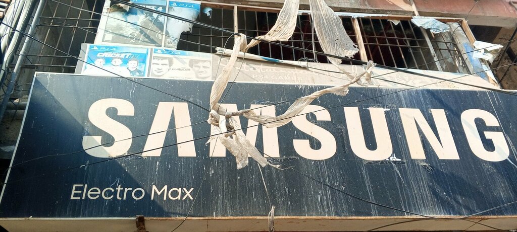 Cep telefonu aksesuarları Samsung, Karaçi, foto
