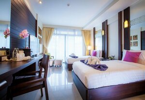 Huern Na Na Boutique Hotel (Phrae), otel  Phrae'den