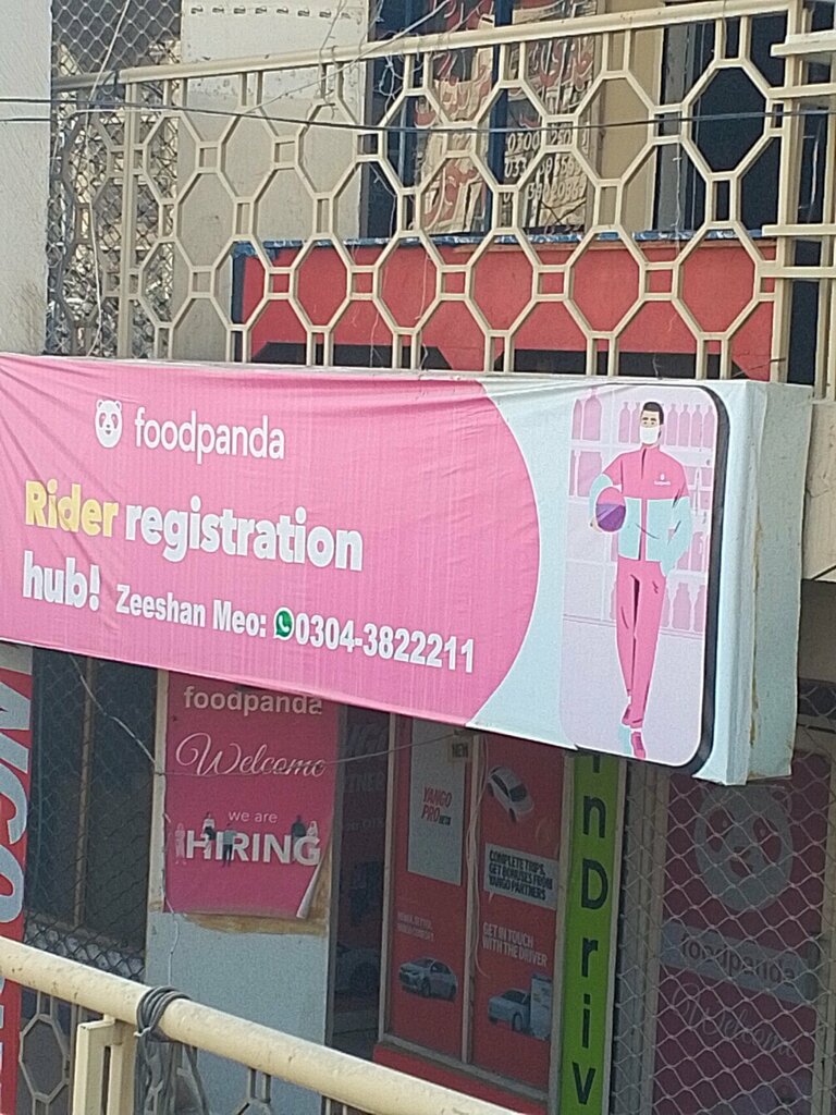 Restoran Food Panda Hero Franchise, Karaçi, foto