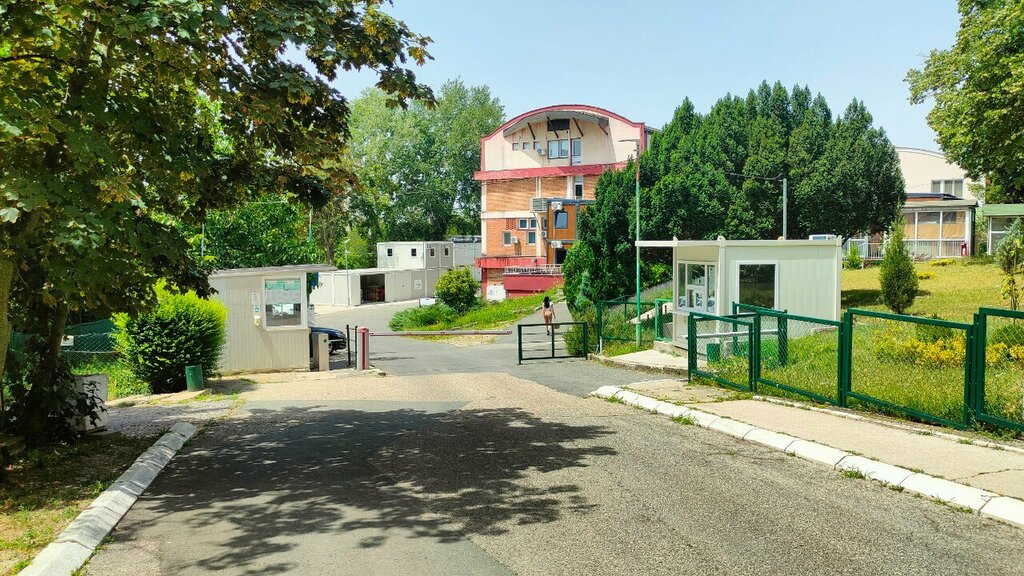 i̇laç firmaları Zavon Doo, Belgrad, foto