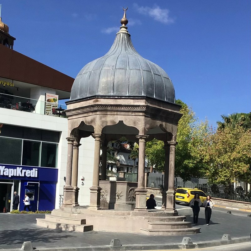 Cami Hayrettin Paşa Cami, Ayvalık, foto