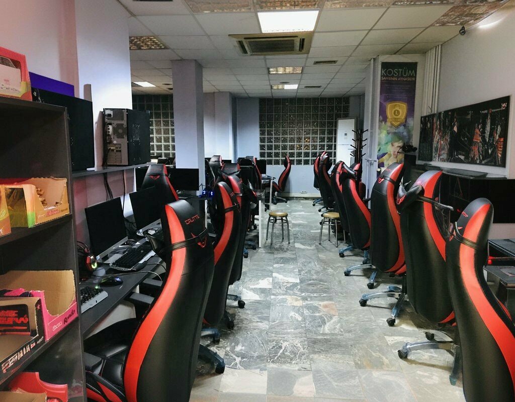 i̇nternet kafeler Aktürk E-Spor, Bursa, foto