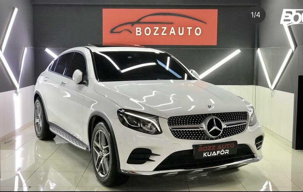 Oto temizleyicisi Bozz Auto Kuaför, İstanbul, foto