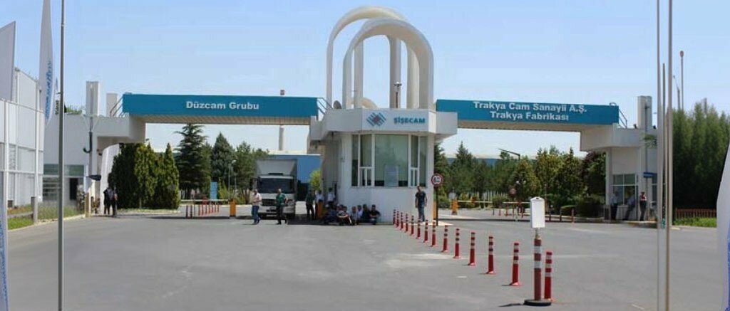 Cam ve cam ürün üreticisi Şişecam Düzcam Kırklareli Fabrikası, Lüleburgaz, foto