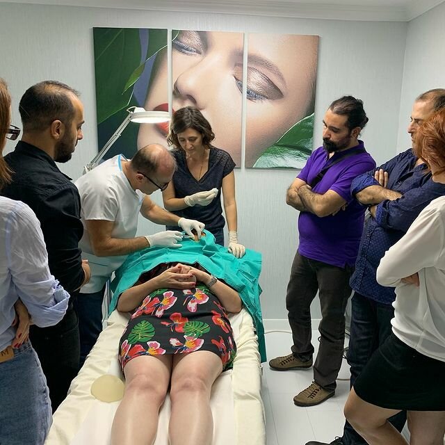 Özel muayenehaneler Op. Dr. Bora Yücel Plastik Rekonstruktif Estetik Cerrahi, Antalya, foto