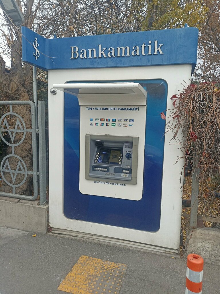 ATM'ler Türkiye İş Bankası Bankamatik, Ankara, foto