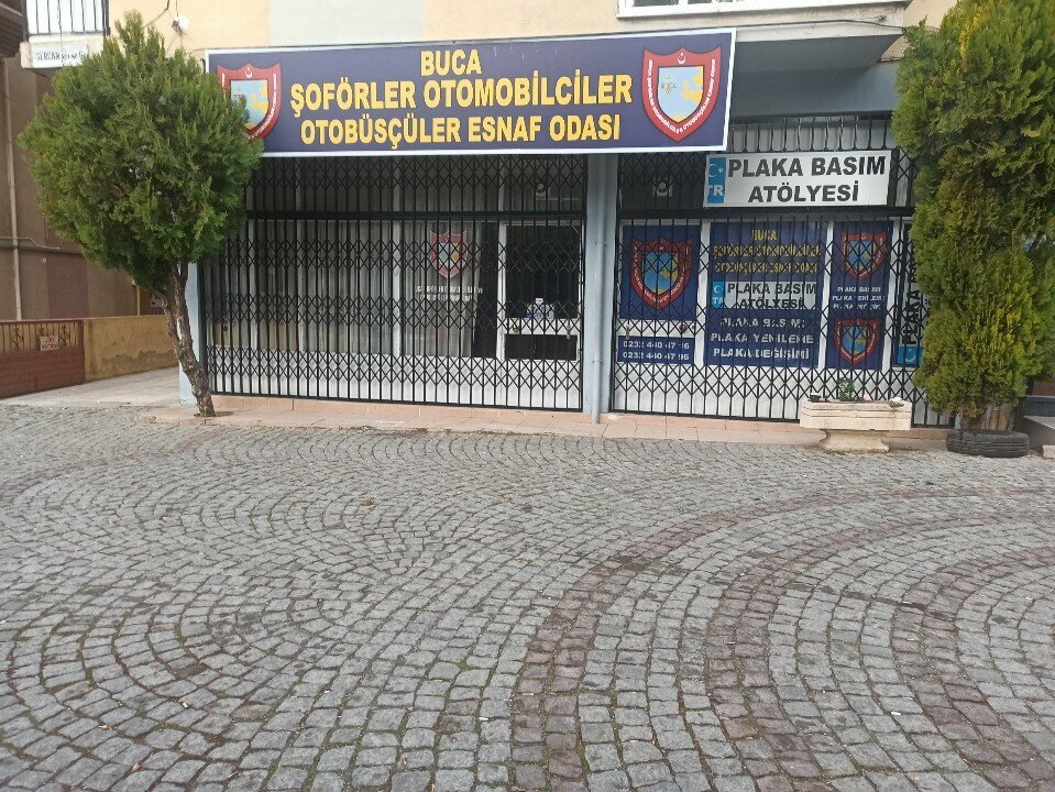 Trafik müdürlükleri Buca Şoförler Odası Plaka Basım Atölyesi, İzmir, foto