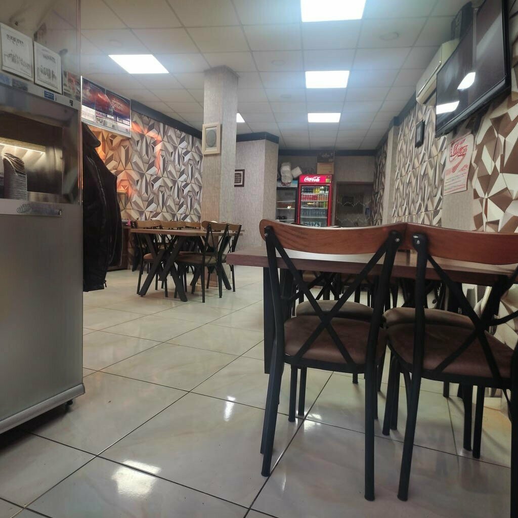 Restoran Üçler Lokantası Cemil Hafızın Yeri, Vakfıkebir, foto