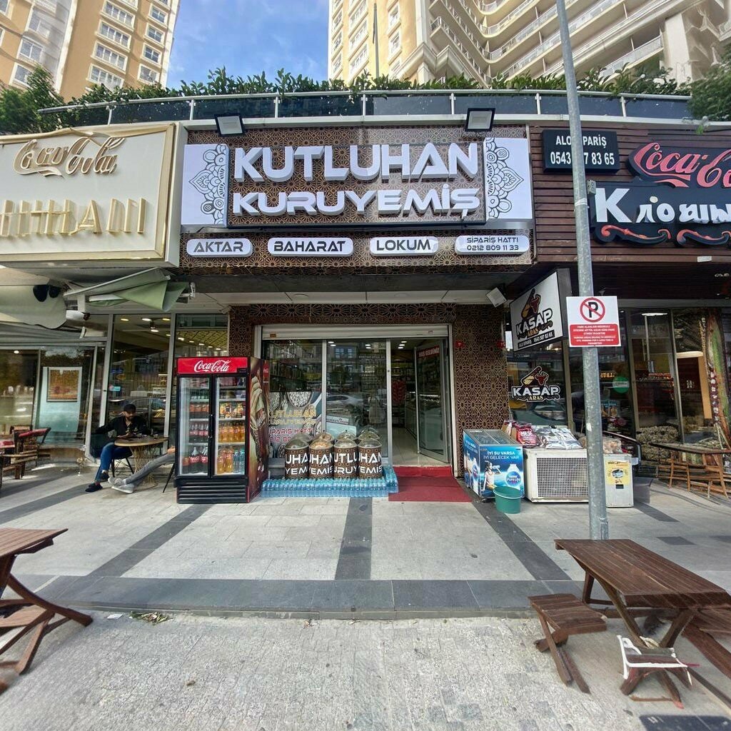 Kuruyemiş, atıştırmalık, kuru meyve Kutluhan Kuruyemiş, İstanbul, foto