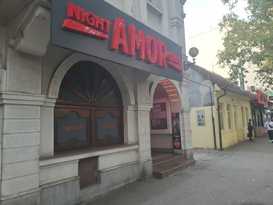 Gece kulüpleri Night Club Amor, Novi Sad, foto