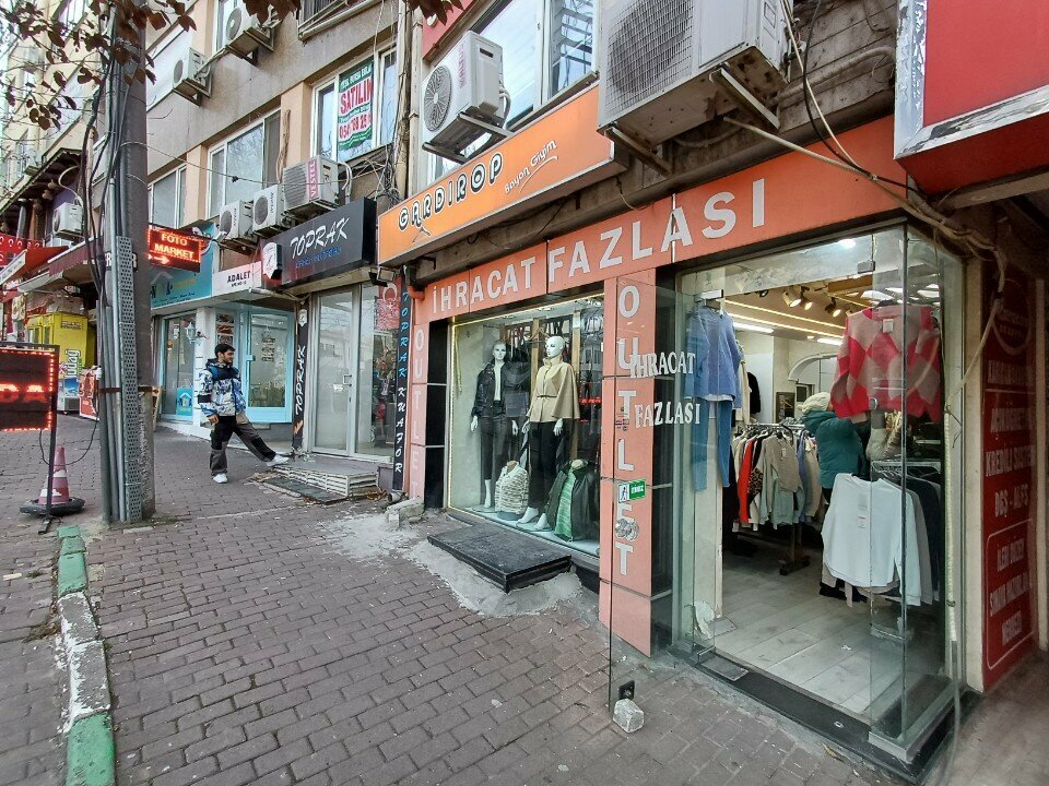Giyim mağazası Gardırop Bayan Giyim, Bursa, foto