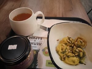 Lepim i Varim (Sovetskaya ulitsa No:56), fast food  Bügülme'den