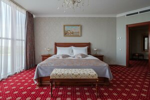 Marins Grand Hotel Astrakhan (Kuybysheva Street No:69), otel  Astrahan'dan