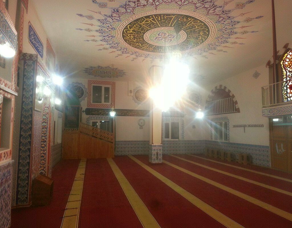 Cami Kayarcık Mahallesi Cami, Tufanbeyli, foto