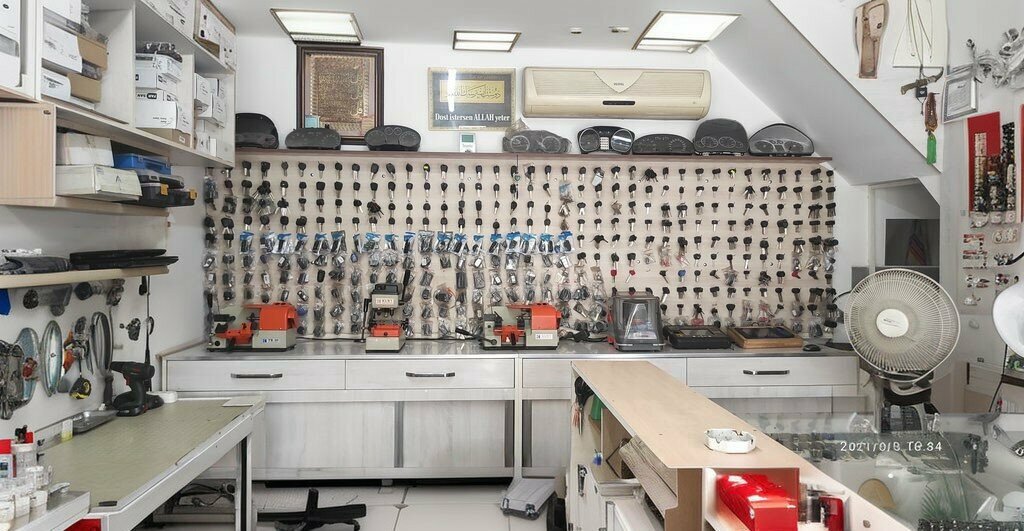 Metal eşya tamircileri Cihan Elektronik Anahtar Salihli, Salihli, foto